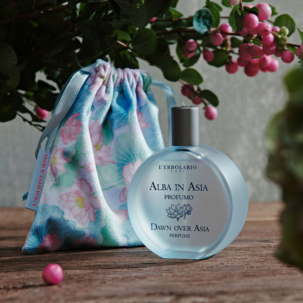Alba in Asia: Profumo al fiore di loto, balsamo mani – L’Erbolario